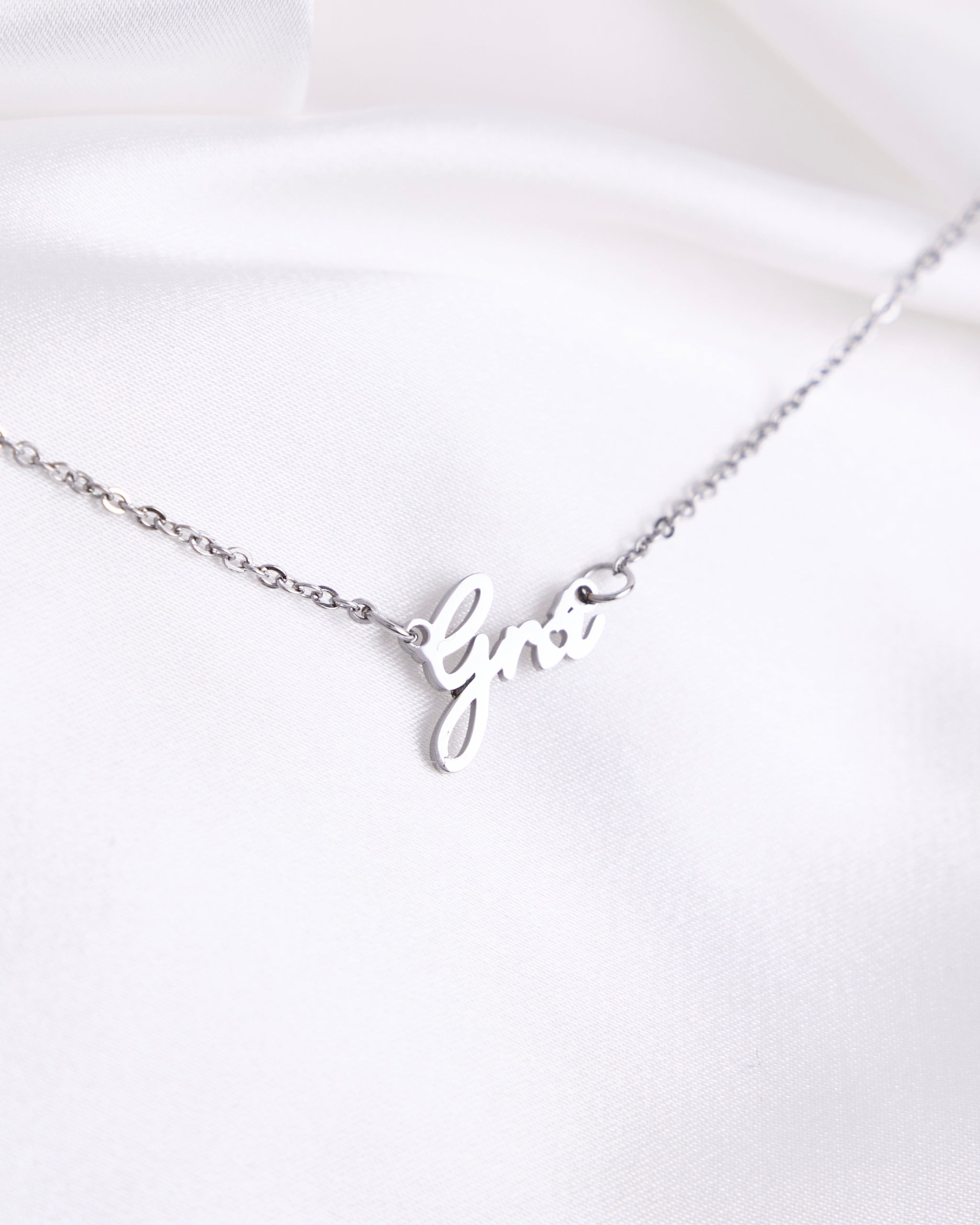 Grá Necklace – Fíor Jewellery