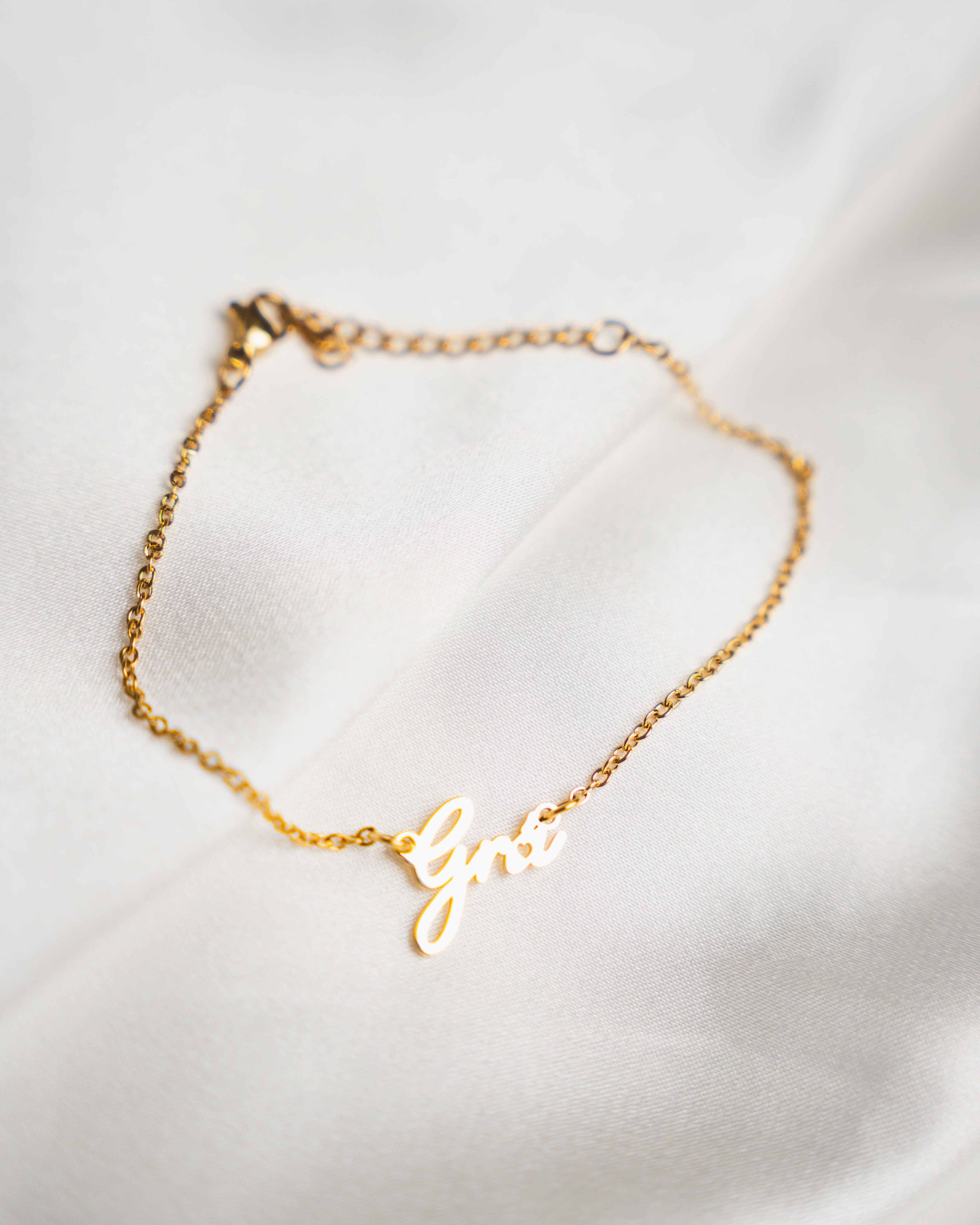 Grá Bracelet – Fíor Jewellery