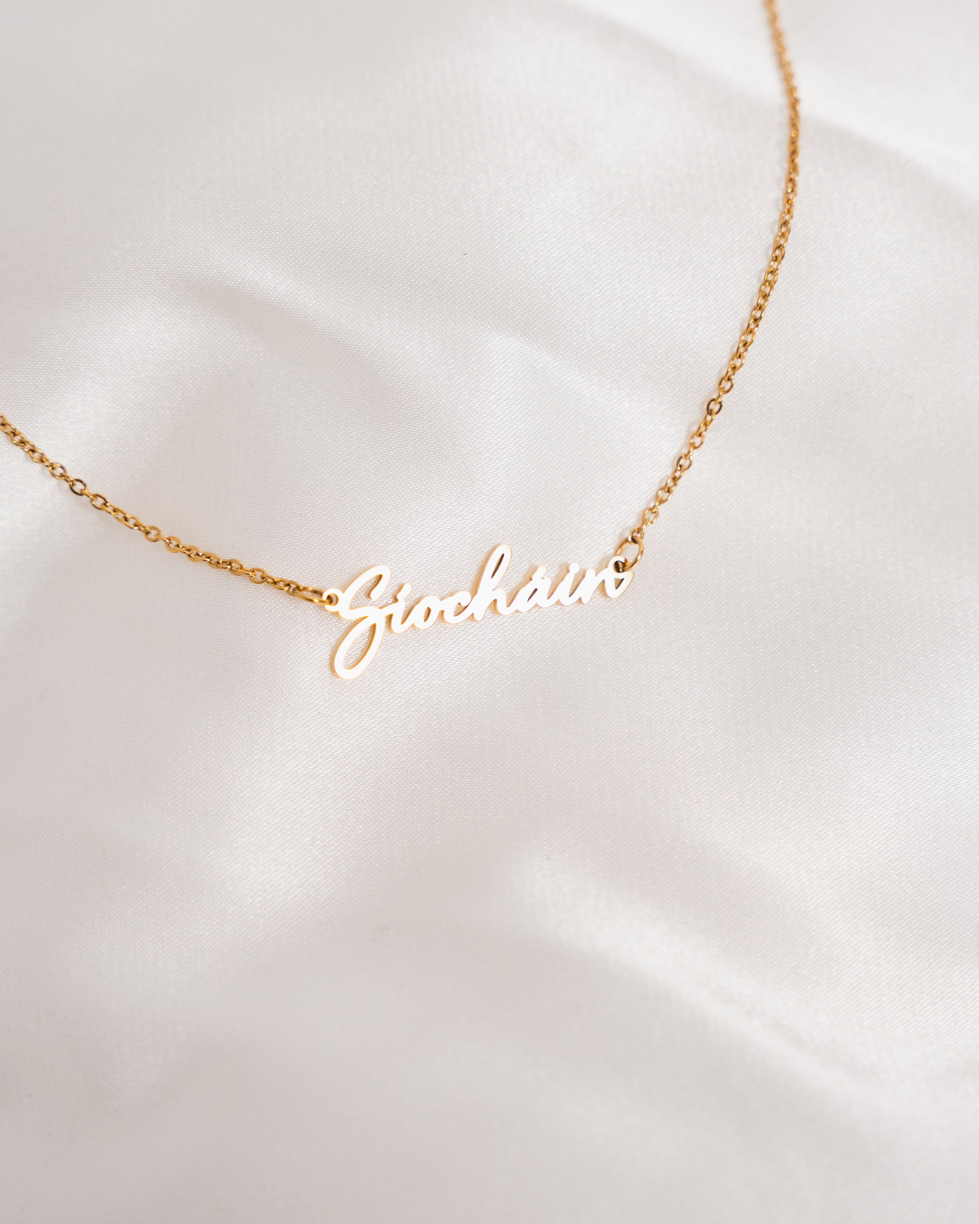 Síocháin Necklace – Fíor Jewellery